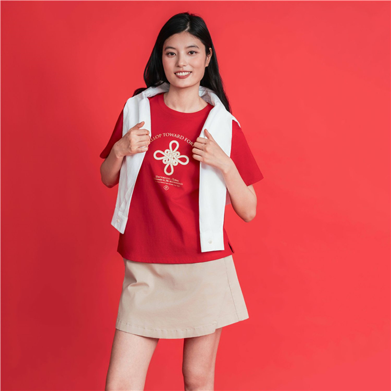 Women's Horse to Sucess Collection Boy Friend Fit Printed Short Sleeve ...